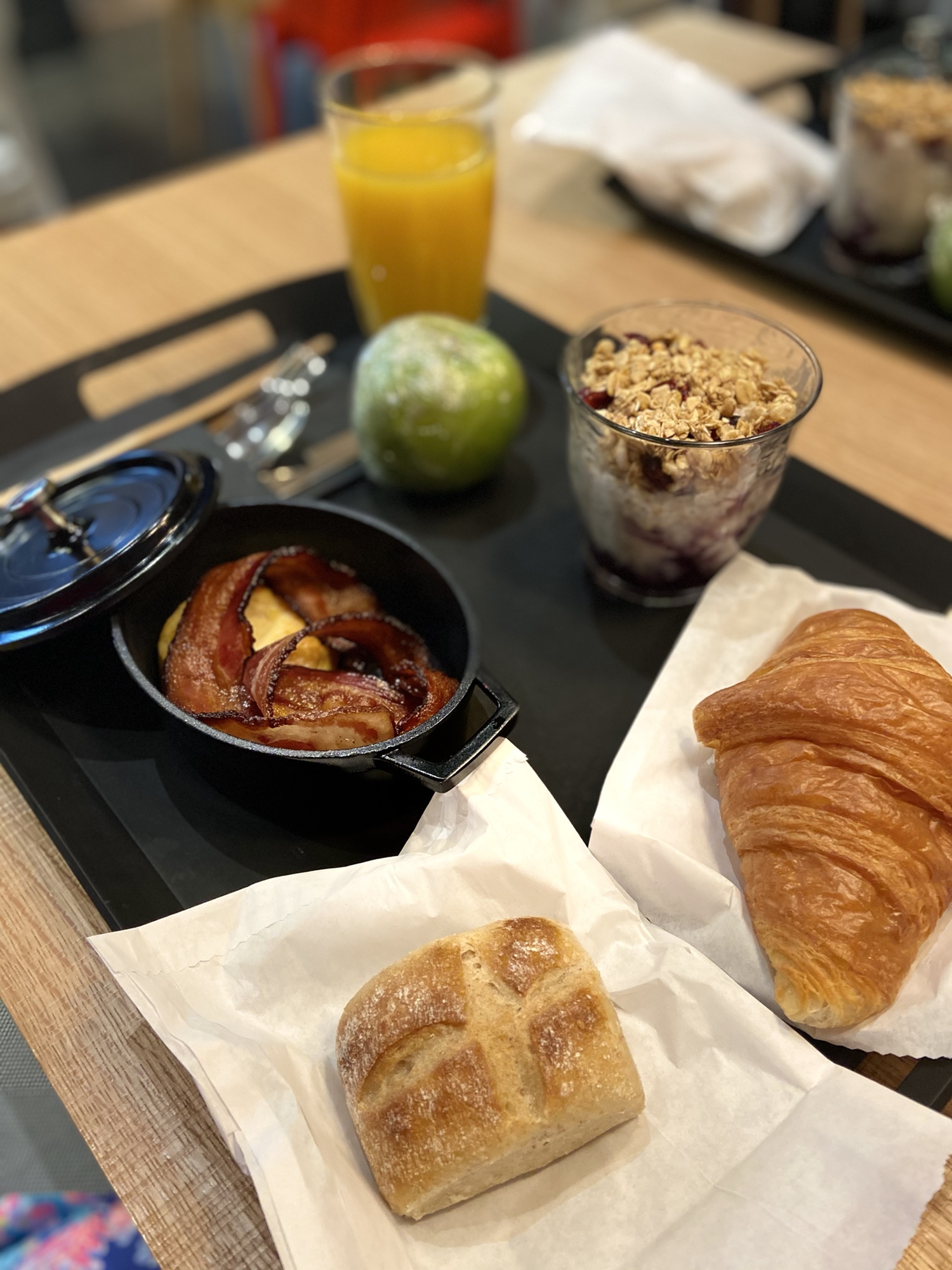 Review of the citizenM Hotel Washington DC – The Virginia Hype Girl ...