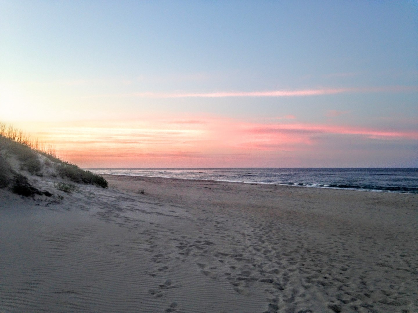 Sun, Sand, and Seafood: Fun in the Outer Banks – The Virginia Hype Girl ...